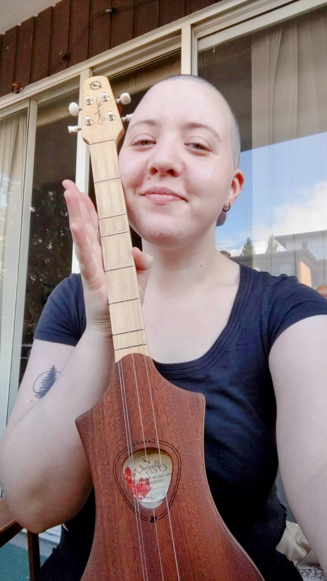 Making music for people at the end of life | North Shore Daily Post