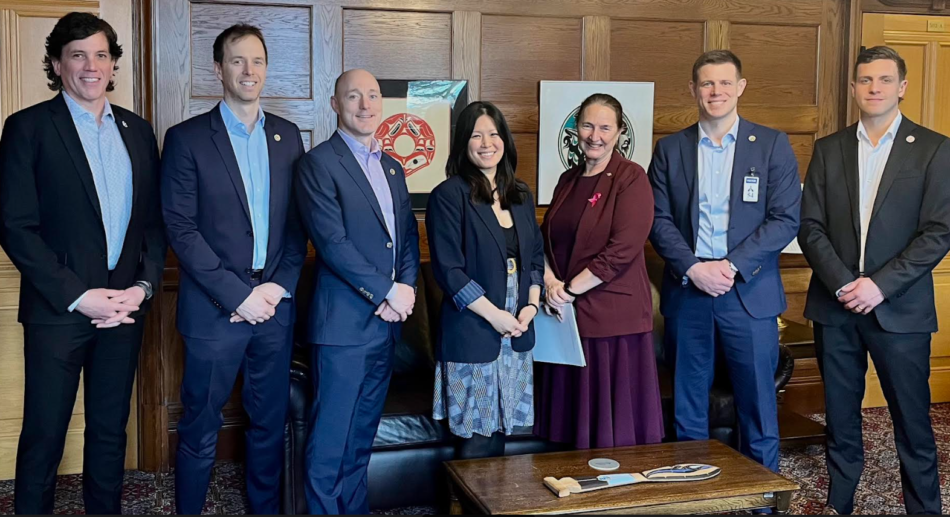 Firefighters Unions in North Vancouver Endorse Susie Chant and Bowinn Ma